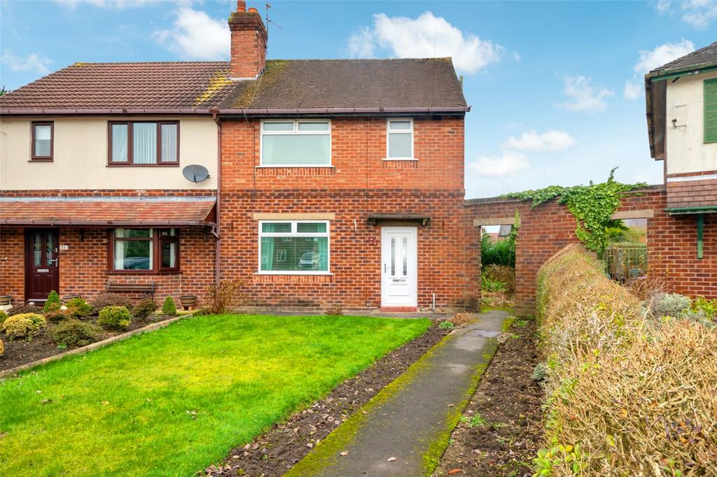 Manor Fields, Middlewich 2 bed semi-detached house - £129,995