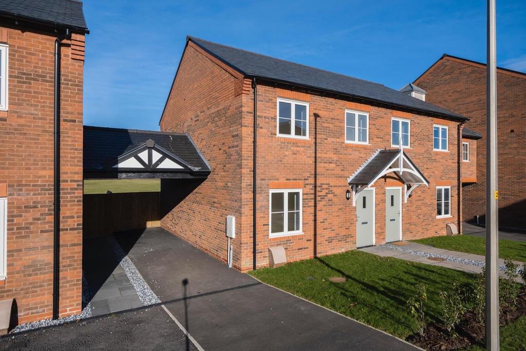 Aldersey Oaks, Tattenhall Road... 3 bed semi-detached house - £334,995
