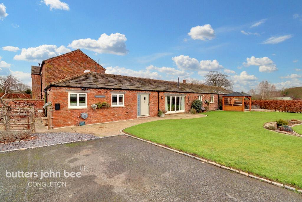 Bank Lane, Congleton 3 bed barn conversion for sale - £750,000