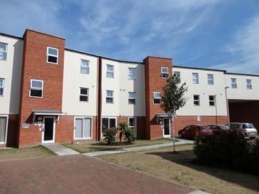 Gaskell Place, Ipswich IP2 2 bed apartment - £850 pcm (£196 pw)