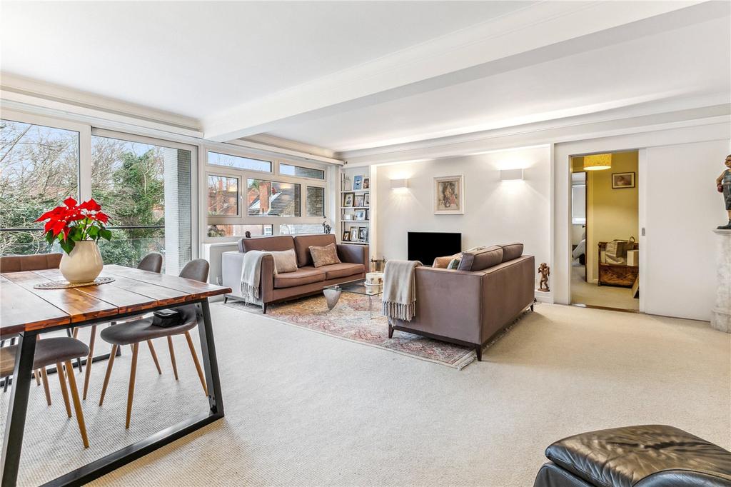 Monckton Court, Strangways Terrace... 2 bed flat - £3,467 pcm (£800 pw)
