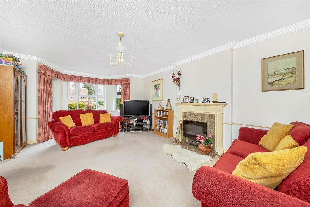 The Village, Wigginton, York. YO32 2PR 4 bed detached house - £600,000