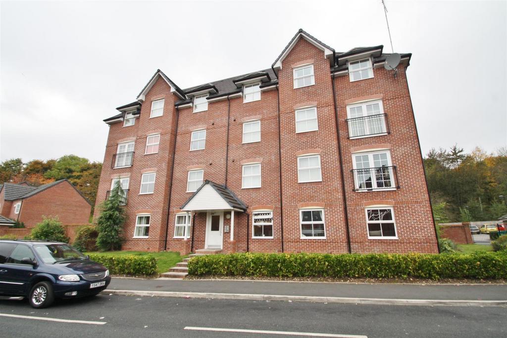 Stoneyholme Avenue, Manchester 2 bed apartment - £120,000