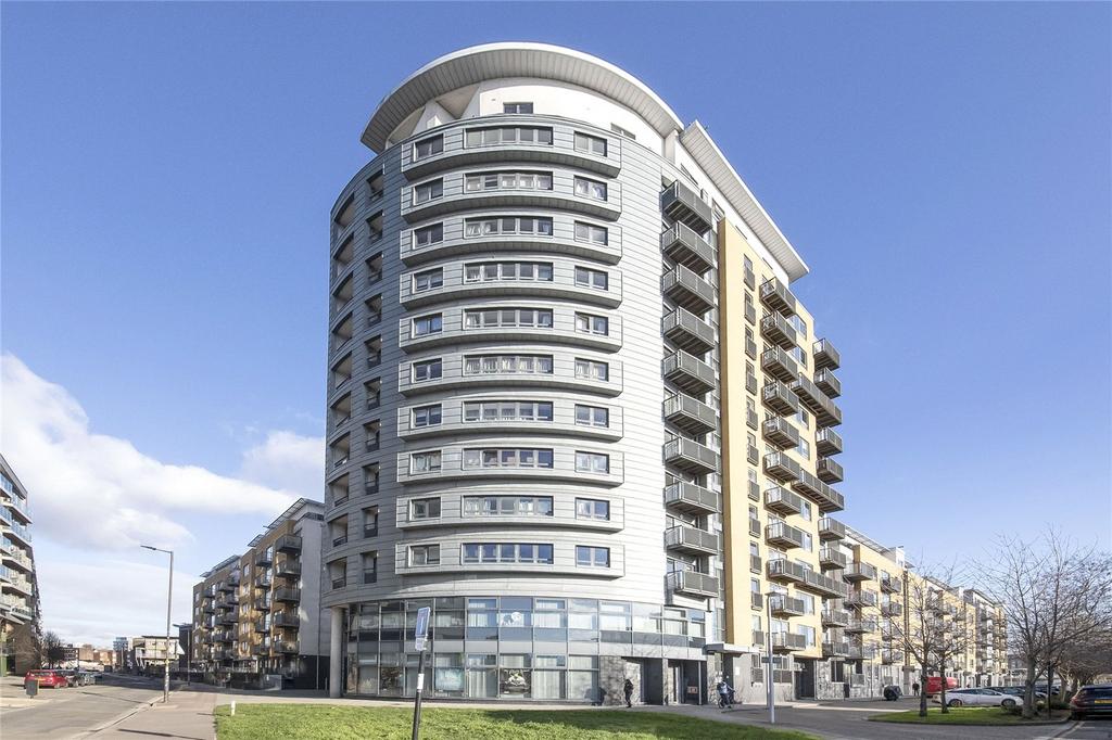 Tarves Way, Greenwich, SE10 2 bed apartment - £2,000 pcm (£462 pw)