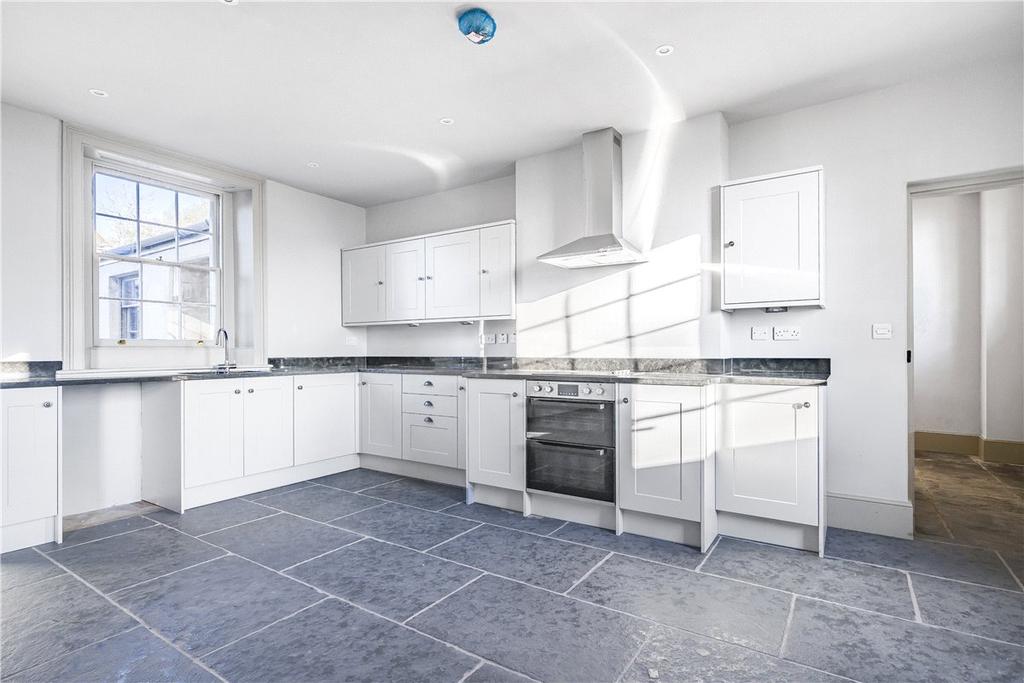Dodington Lane, Dodington, Chipping Sodbury, Bristol, BS37 2 bed semi ...