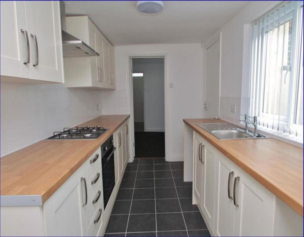 Kildare Street, Middlesbrough, TS1 4RF 3 bed private hall - £412 pcm (£ ...