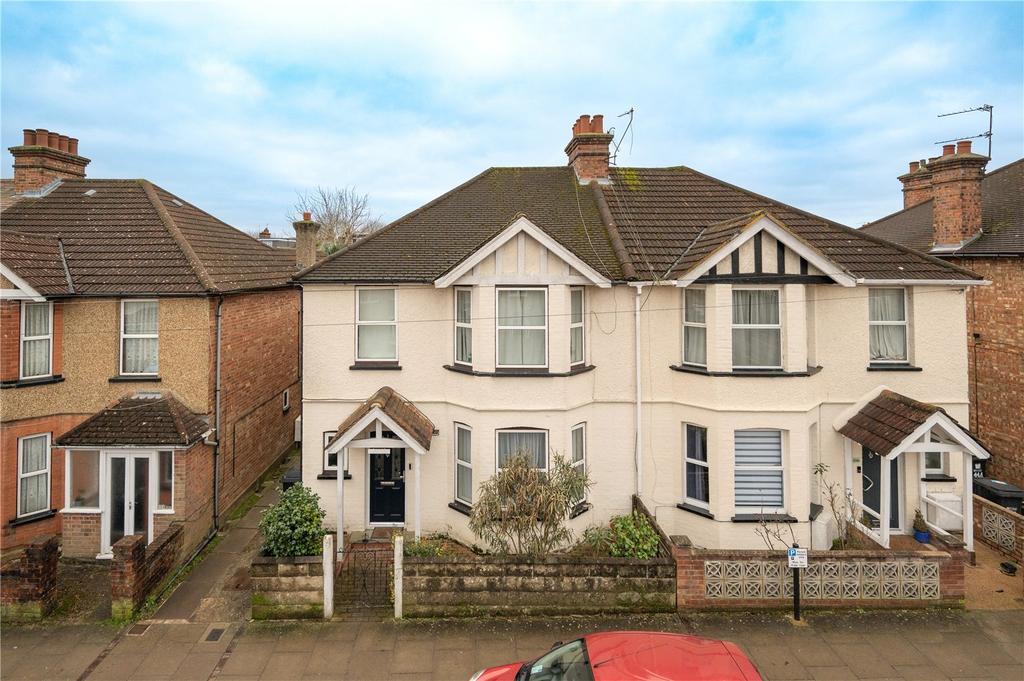 Brampton Road, St. Albans, Hertfordshire 4 bed semi-detached house - £ ...