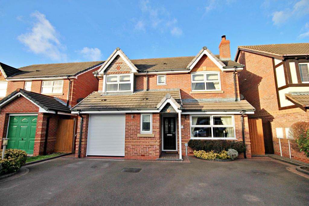 Talland Avenue, Amington, Tamworth 4 bed house - £395,000