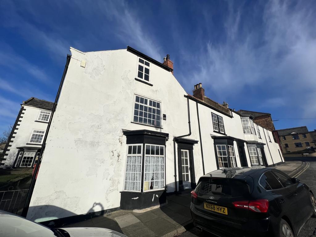 Middlegate, Hartlepool, County... 7 bed terraced house - £100,000