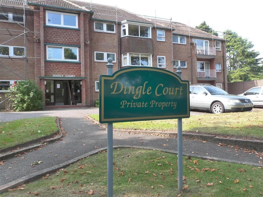 Dingle Court, Solihull, West Midlands 1 bed flat - £130,000