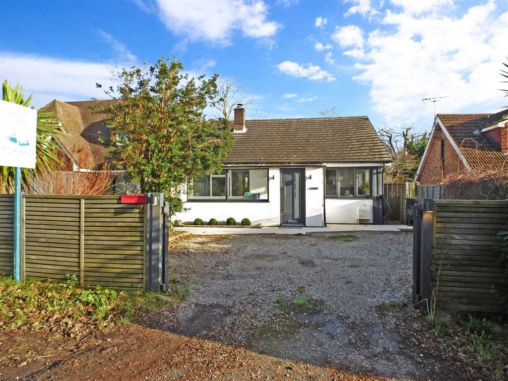 Fermor Road, Crowborough, East Sussex 3 bed detached bungalow for sale ...