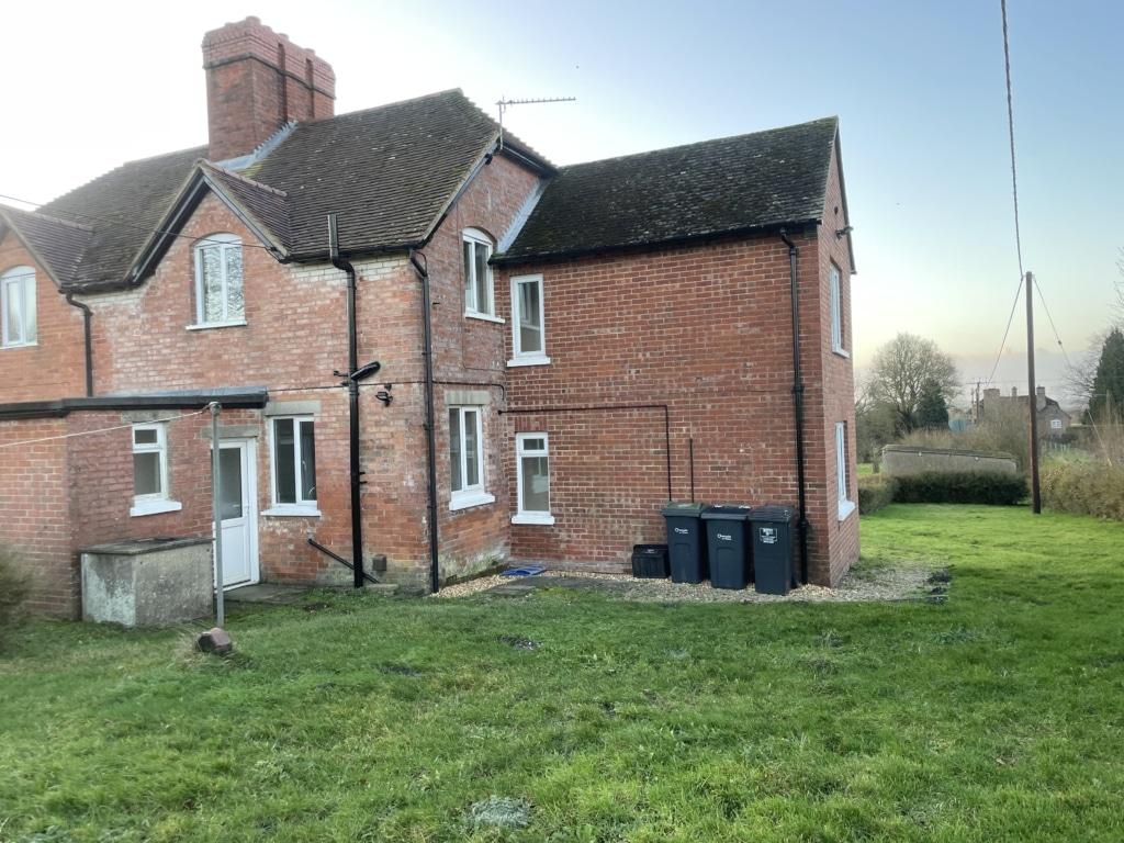 2 Sunnyhill Cottages, West Wick... 3 bed semi-detached house - £1,450 ...