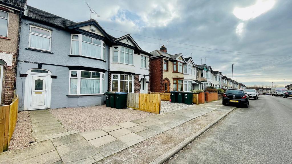 Eastcotes, Coventry, CV4 3 bed terraced house - £200,000