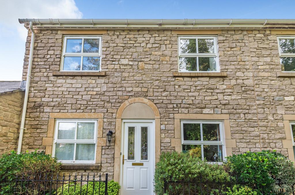 Henley Way, Frome 3 bed semi-detached house - £1,300 pcm (£300 pw)