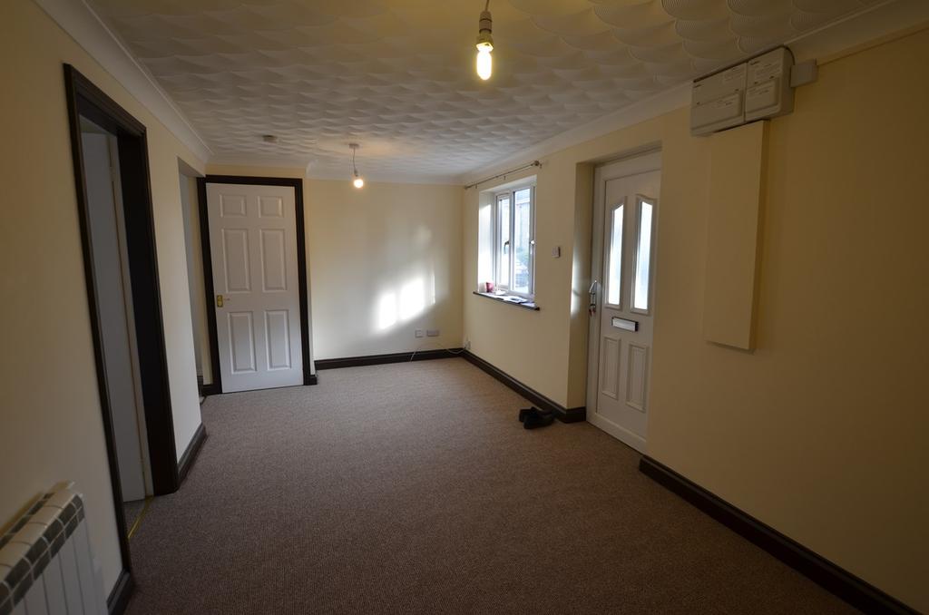 Back Lane, Eye, Peterborough, PE6 1 bed ground floor flat - £600 pcm (£ ...