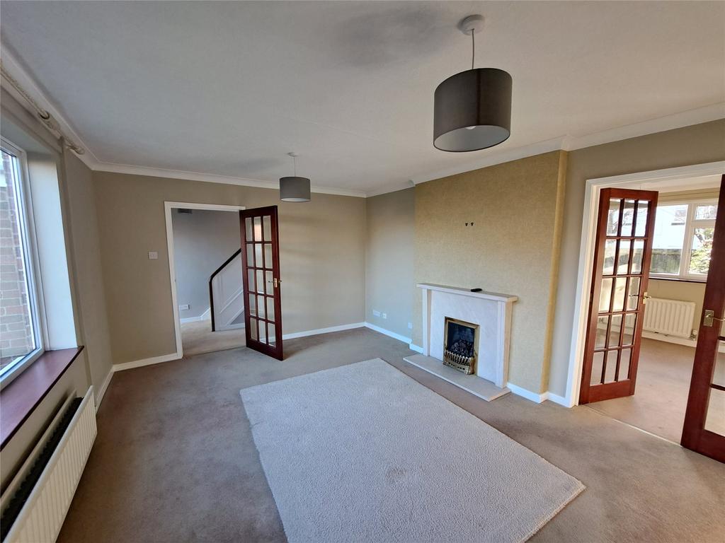 Alexandra Close, Framwellgate Moor... 3 bed semi-detached house - £950 ...