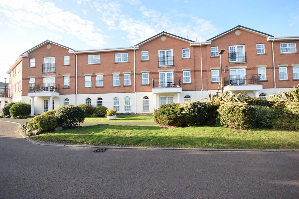 New Hampshire Court, Blacksmith Row... 2 bed apartment - £850 pcm (£196 pw)