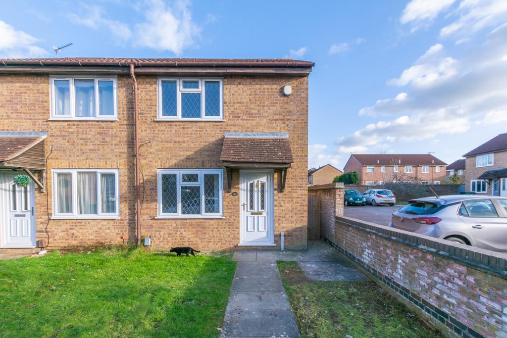 Whitley Close, Yate, Bristol... 2 bed semi-detached house - £1,100 pcm ...