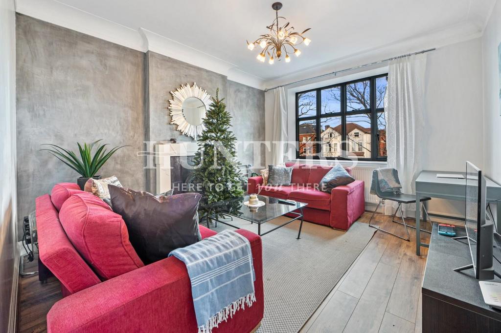 Shoot Up Hill, London, NW2 2 bed flat - £515,000