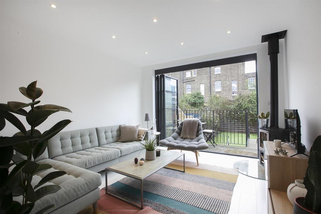 Hatcham Park Mews, New Cross, SE14 3 bed semi-detached house - £1,000,000