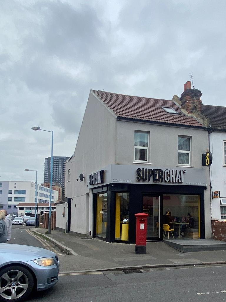 Kingsley Road, Hounslow, TW3 Restaurant - £1,667 pcm (£385 pw)