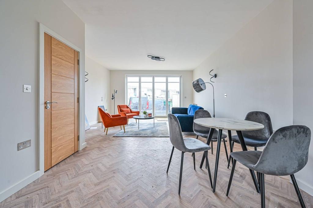 Lyham Road, Brixton, SW2 3 bed house - £1,150,000