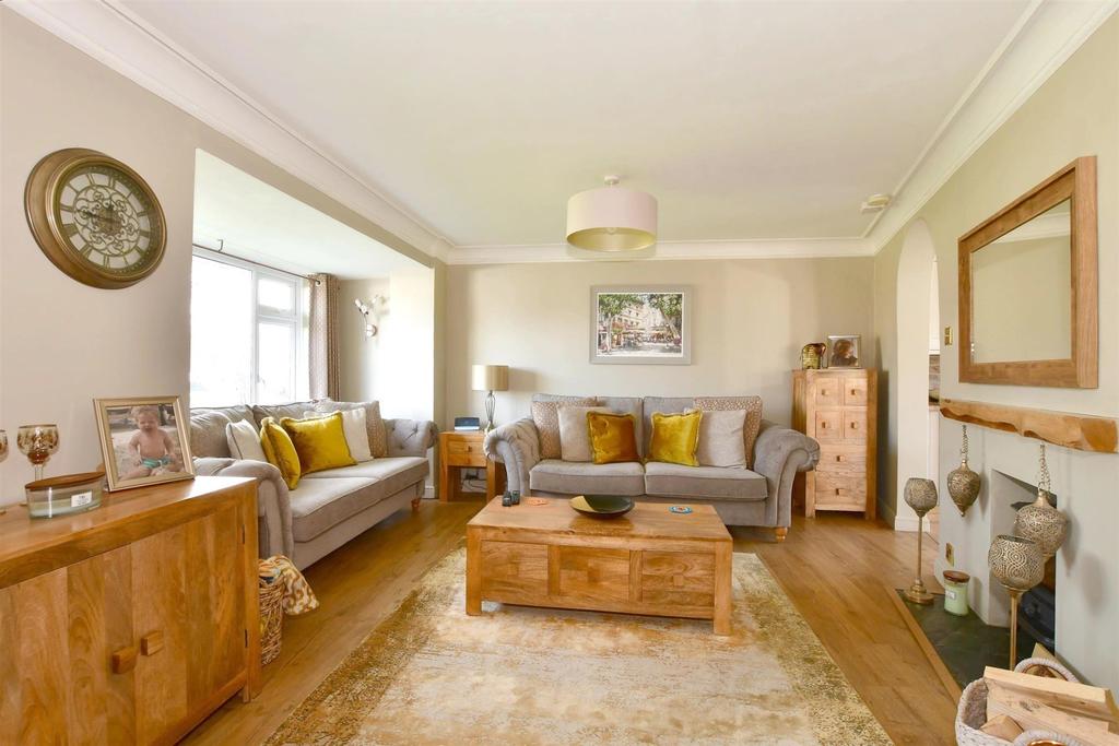 Millfield, Southwater, Horsham, West Sussex 3 bed semi-detached house ...