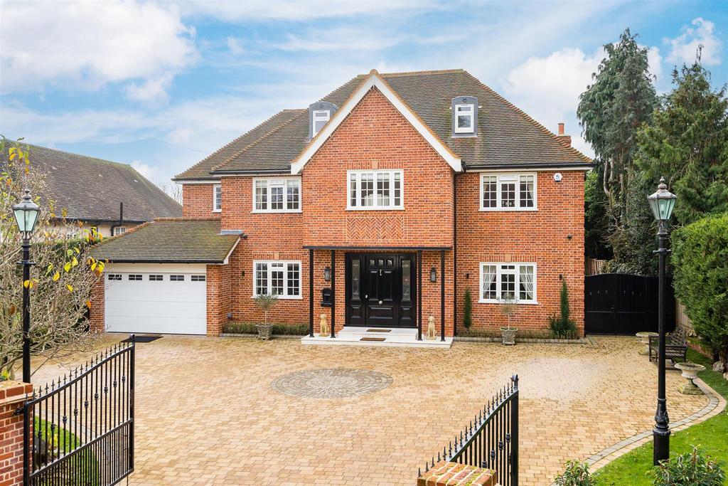 Carnaby Road, Broxbourne 5 bed detached house - £2,399,950