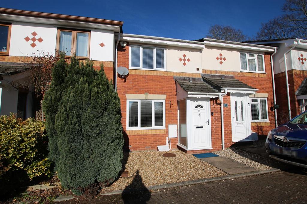 Excalibur Close, Exeter 2 bed terraced house - £250,000