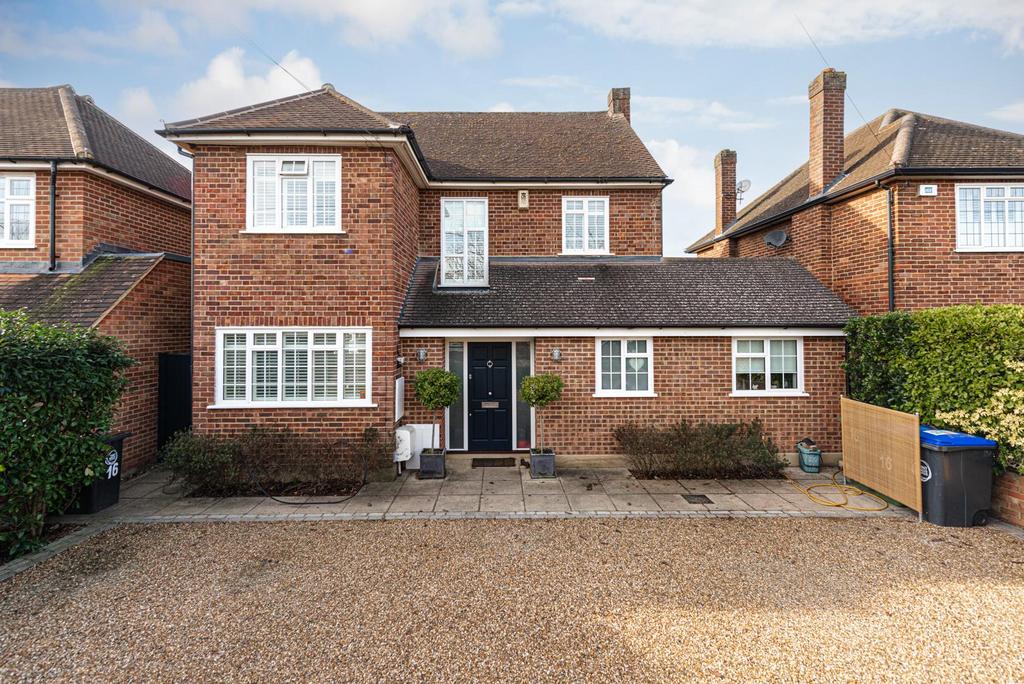 Southfields, East Molesey 4 bed house - £1,350,000