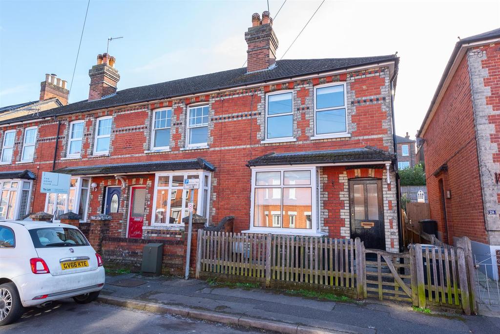 Testard Road, Guildford 3 bed end of terrace house - £590,000