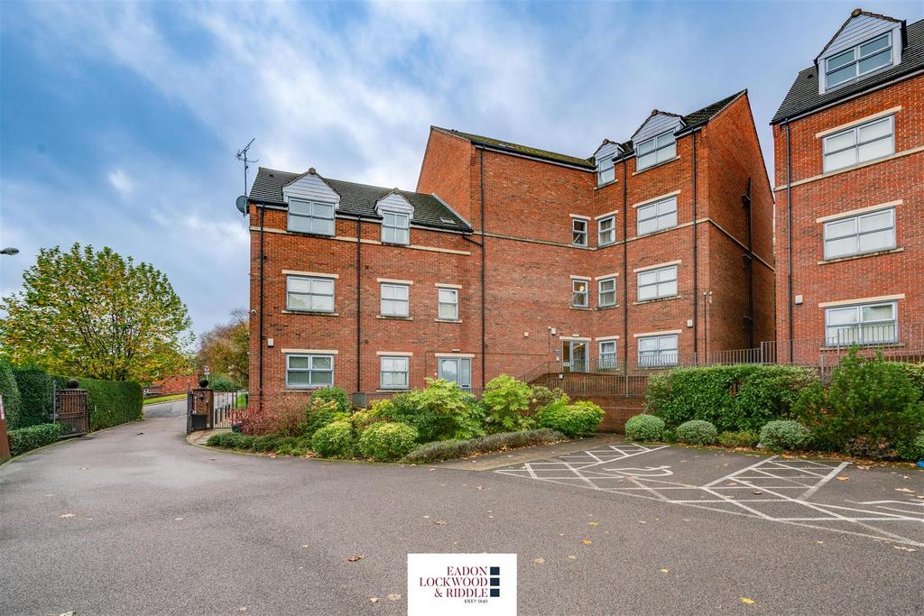 Moorgate View, Rotherham 2 bed apartment - £175,000