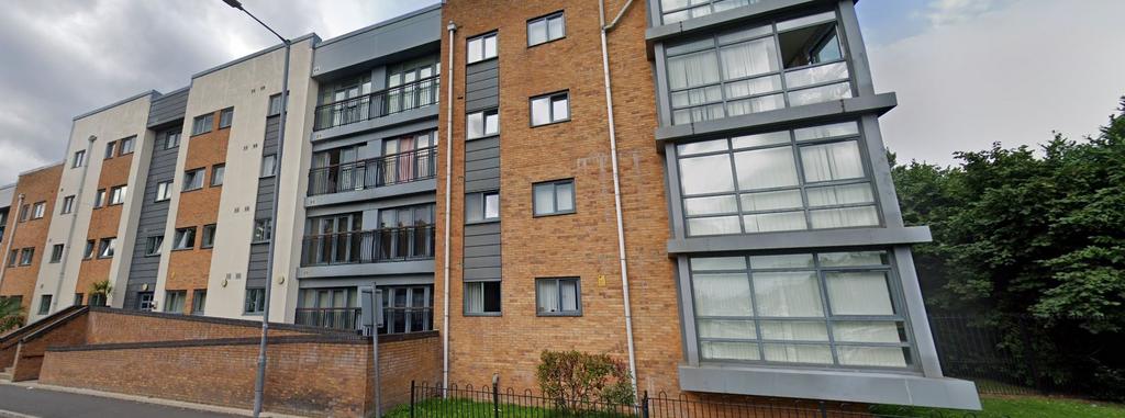 Apartment, Moss Lane East... 3 bed apartment - £179,950