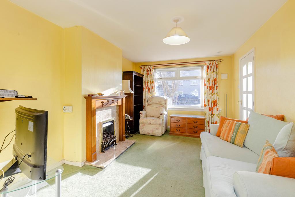 4 Stoneyhill Court, Musselburgh, EH21... 3 bed semi-detached house - £ ...