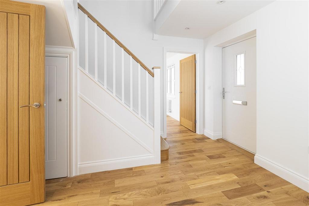 Merse View, Stodmarsh Road, Canterbury 4 bed detached house - £800,000