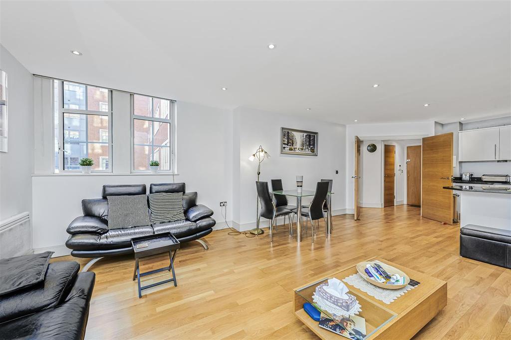 Romney House, 47 Marsham Street... 2 bed flat - £825,000