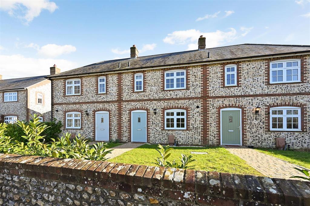 Perrymead, Tangmere 3 bed terraced house - £1,495 pcm (£345 pw)