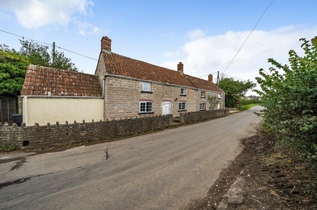 Nidon Lane, Catcott, Somerset, TA7 3 bed detached house - £380,000