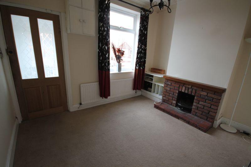 Wilding Road Stoke On Trent St6 8bq 2 Bed Terraced House To Rent £