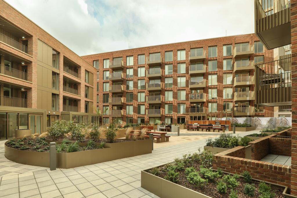 Botanica, Chester Road, Manchester, M15 3 bed duplex - £3,200 pcm (£738 pw)