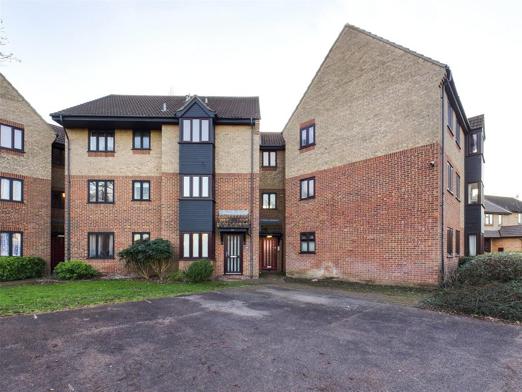 Copperfields, Laindon, Essex, SS15 1 bed apartment - £152,500