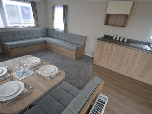 Solent Breezes Holiday Park 2 bed static caravan - £59,995