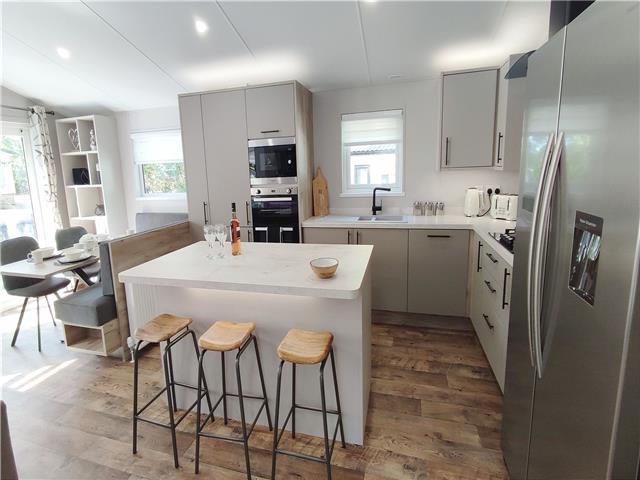 St Minver Holiday Park 3 bed park home for sale - £184,995