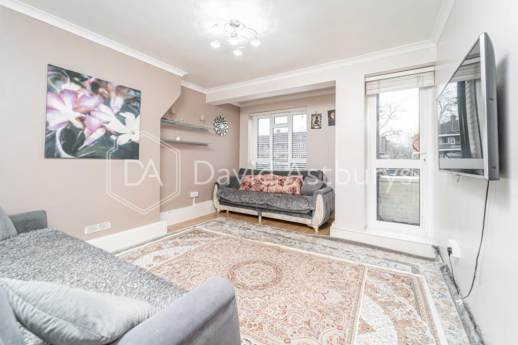 Hilldrop Estate, Tufnell Park, London 2 bed flat - £1,950 pcm (£450 pw)