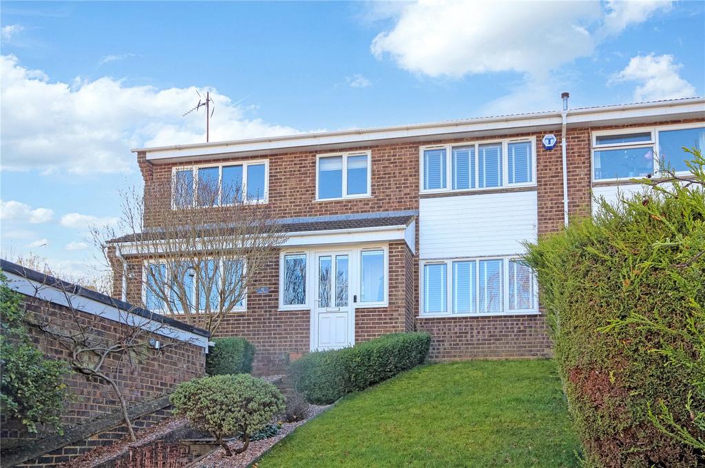 Nene Rise, Cogenhoe... 4 bed semi-detached house - £385,000