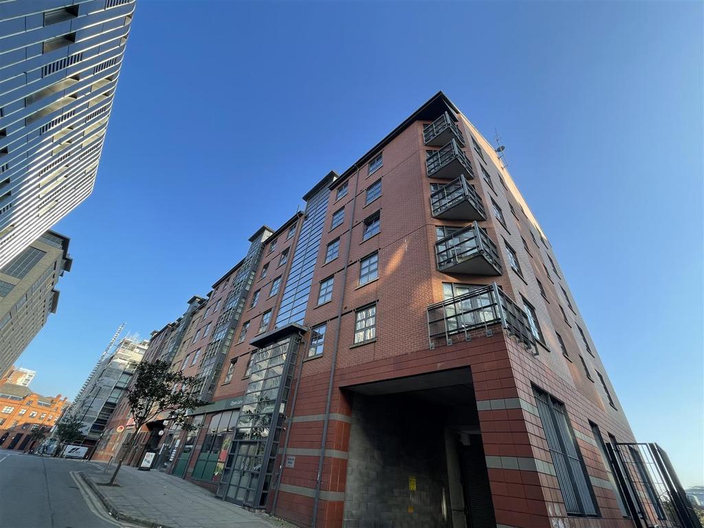 Navigation House, 20 Ducie Street Piccadilly, Manchester 2 bed ...