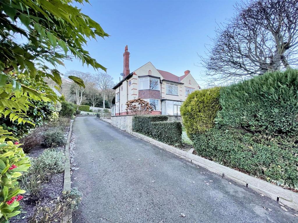 Deepdale Avenue, Scarborough 2 bed apartment - £300,000
