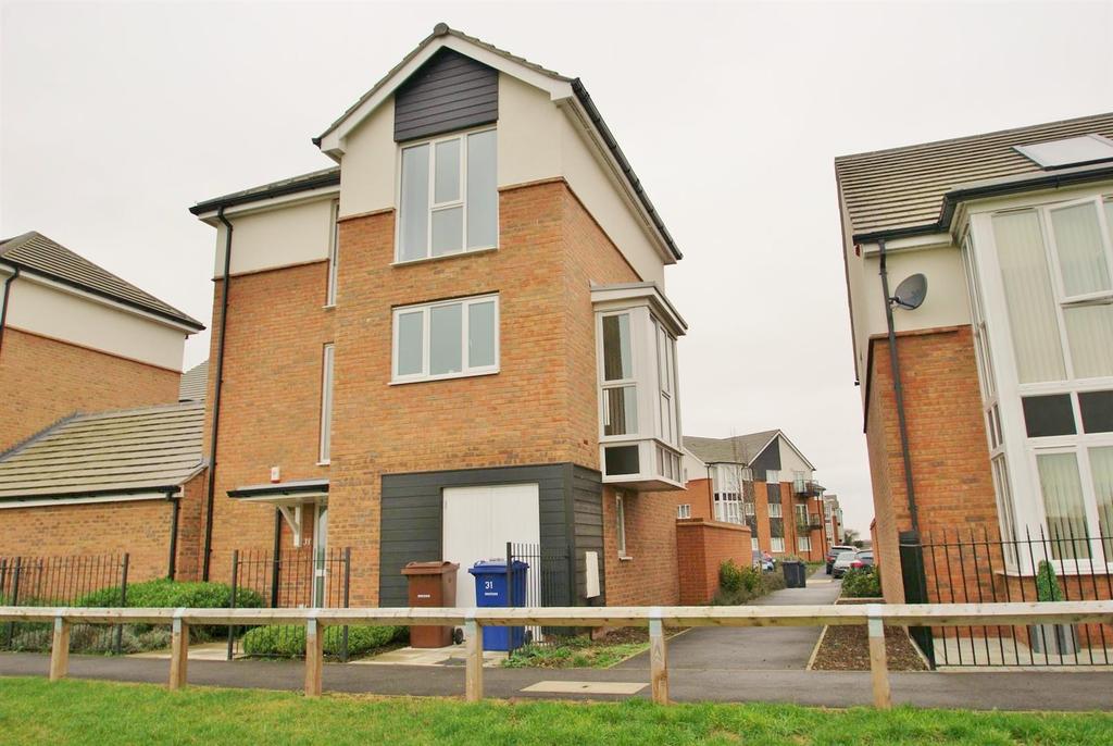 Griffiths Road, Purfleet 5 bed house - £1,650 pcm (£381 pw)