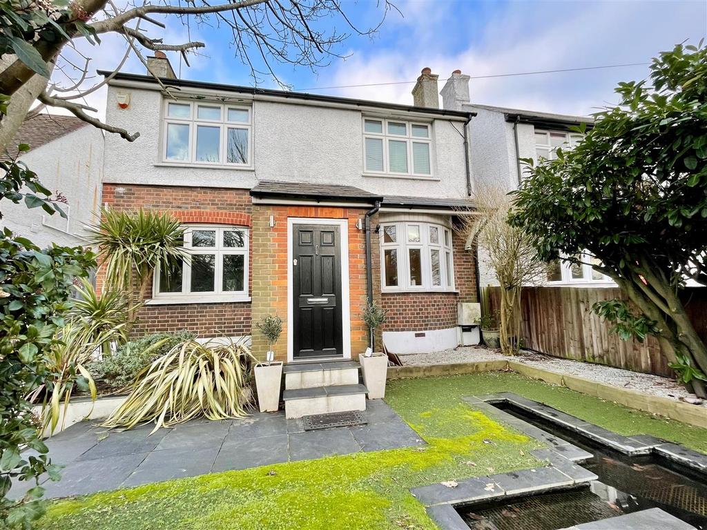 Lawn Lane, Hemel Hempstead 4 bed detached house for sale - £625,000