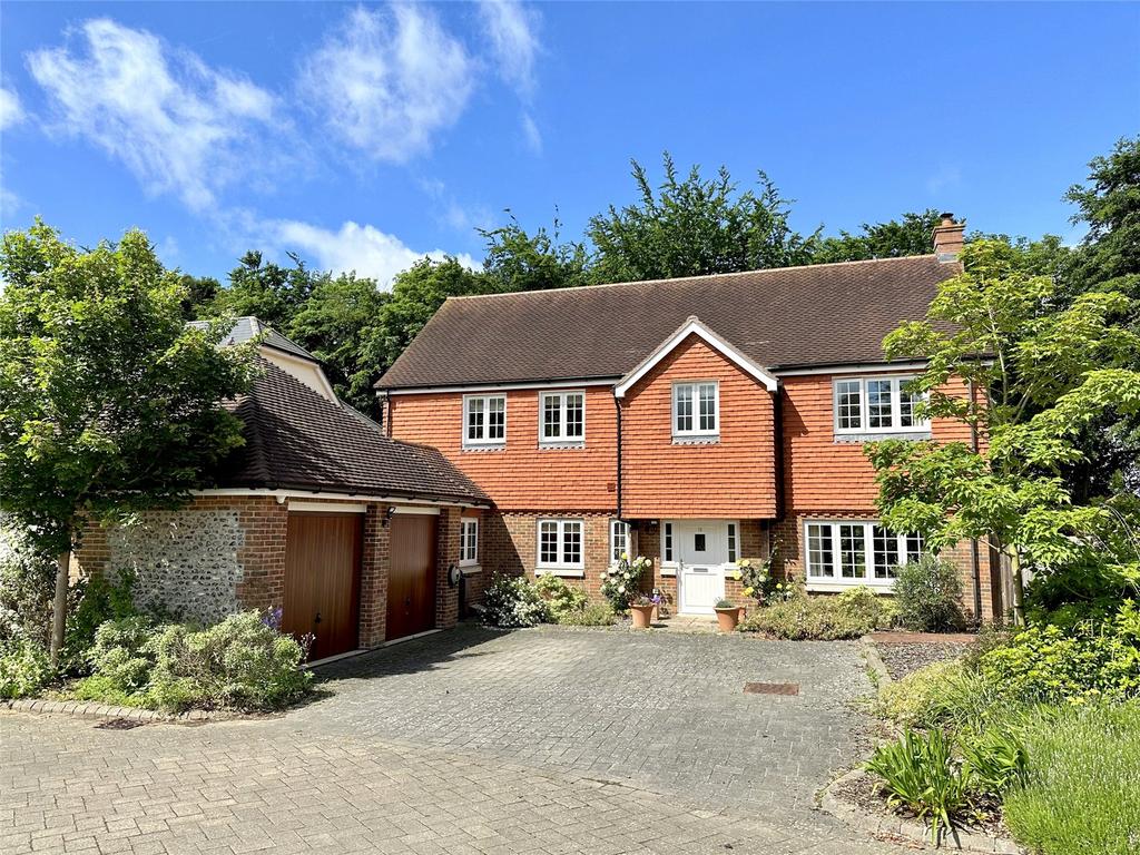 Roman Fields, Chichester, West... 4 bed detached house for sale - £ ...